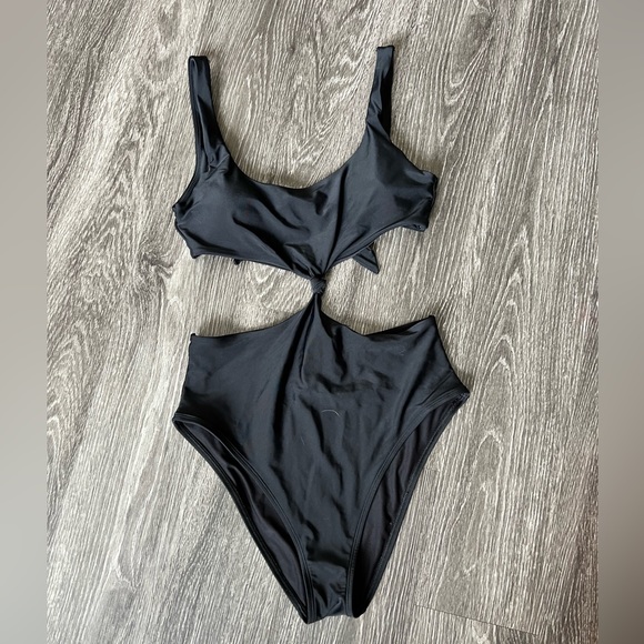 aerie | Swim | Womens Aerie Front Cuttied One Piece Swimsuit | Poshmark